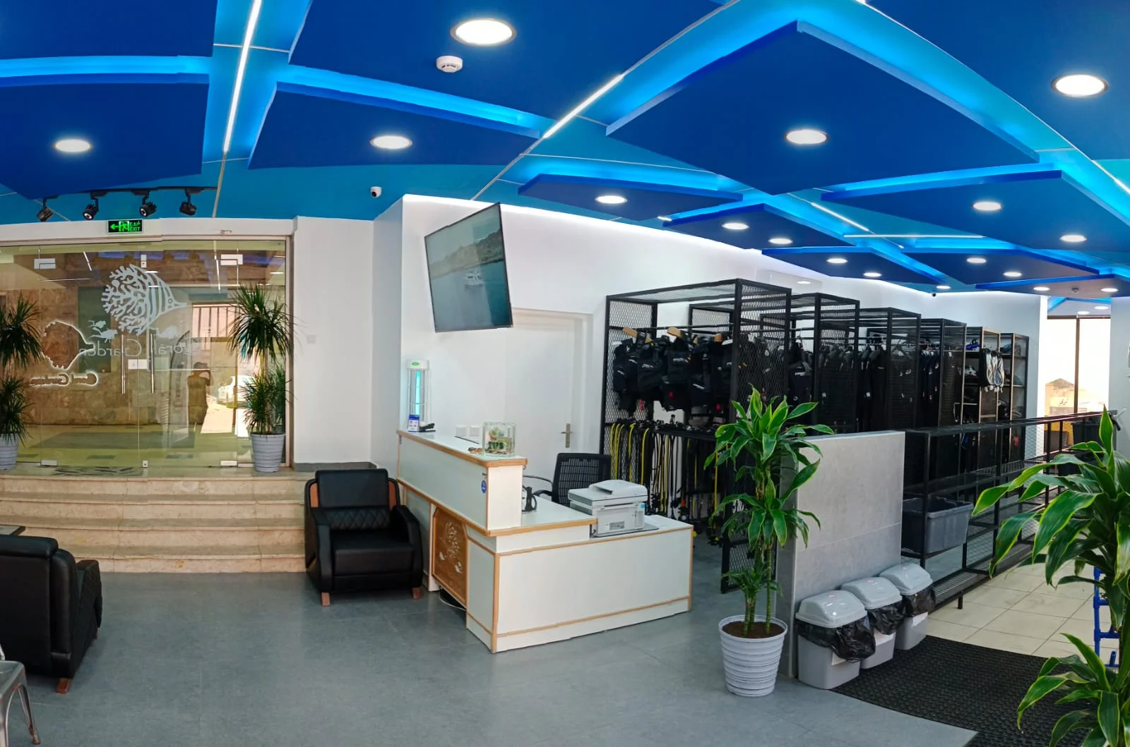 PADI Dive Center - Coral Garden Diving Center